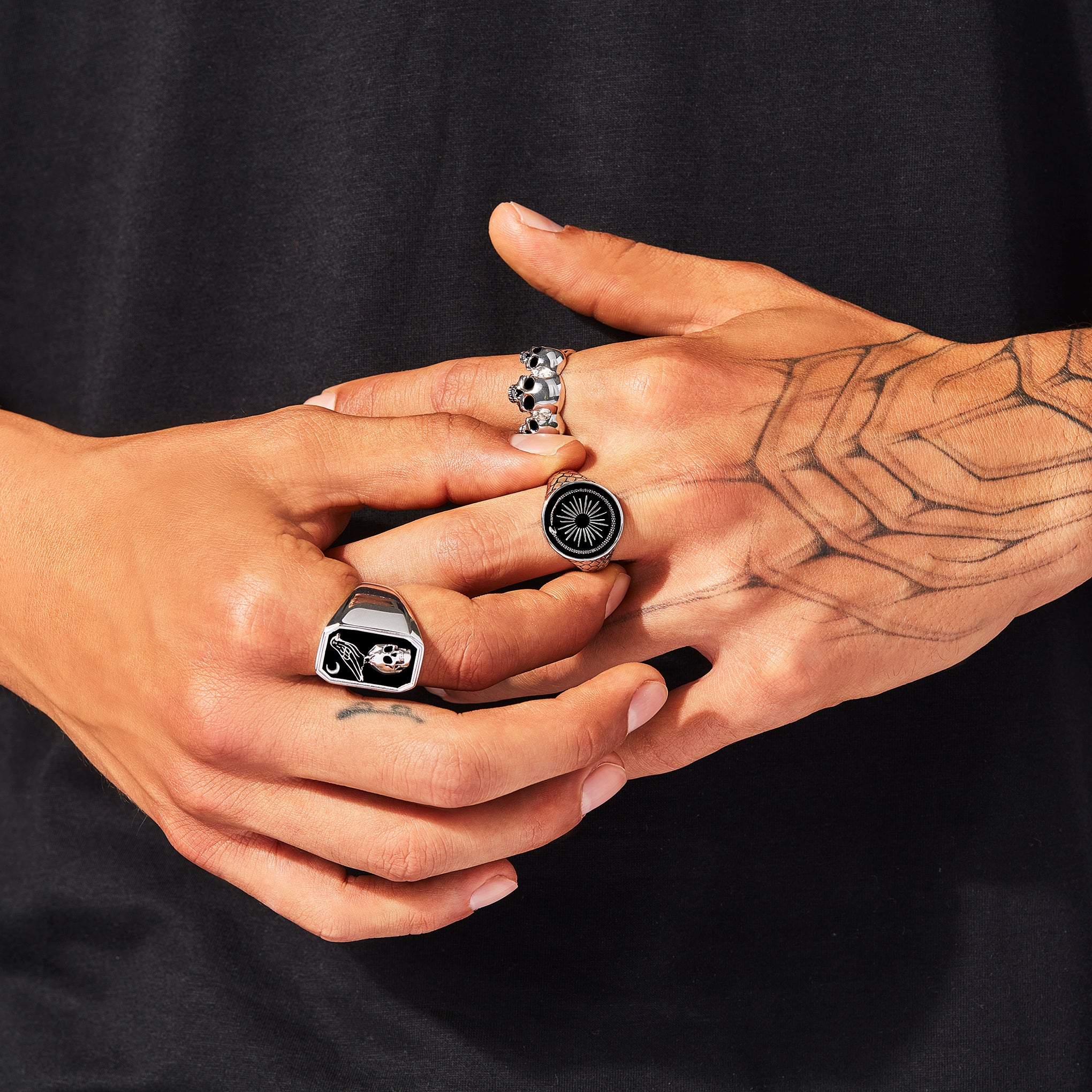 Little Rooms Sandman Signet Ring